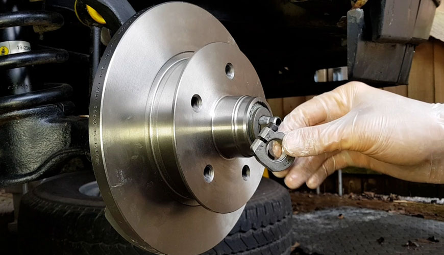 GMW 14988 Front and Rear Brake Corner/Knuckle Fatigue Test Under Brake ...