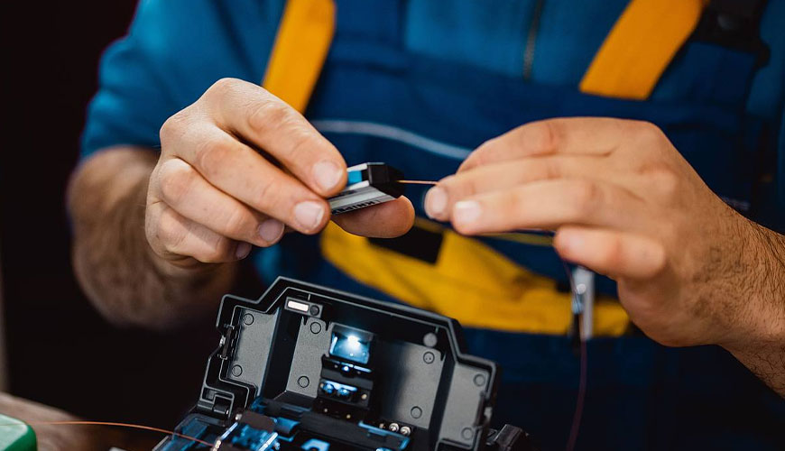 MIL STD 790 Listrik - Pengujian Komponen Elektronika dan Serat Optik